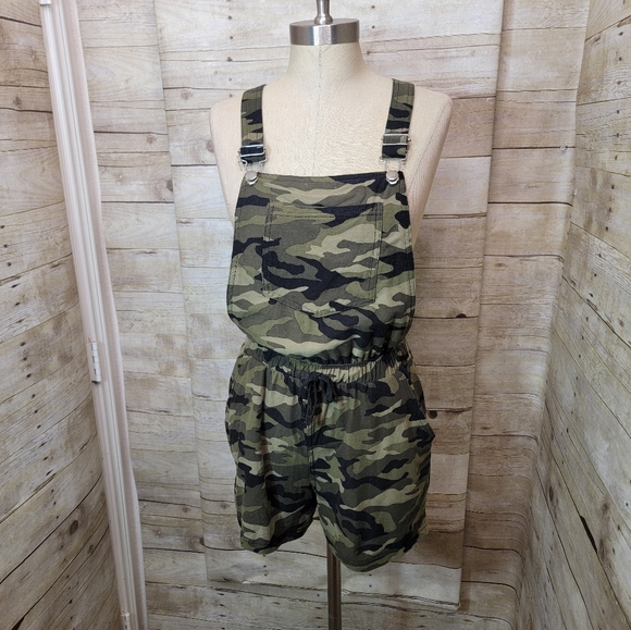 NOBO | Shorts | Nobo Shorts Camo Overalls | Poshmark